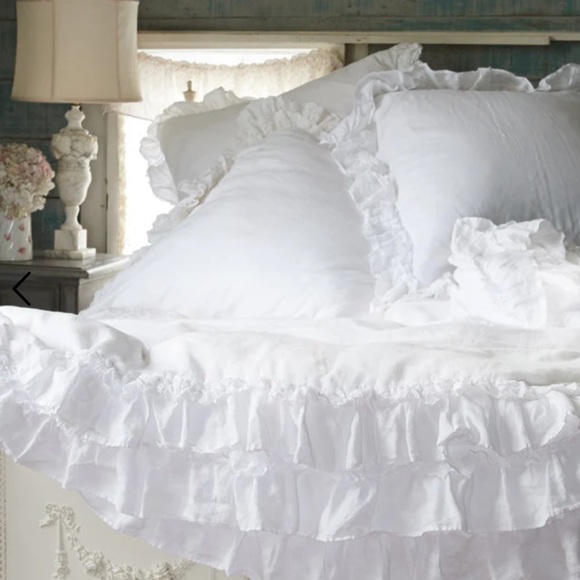 Rachel Ashwell | Bedding | Posh Show Rachel Ashwell Couture Shabby Chic ...